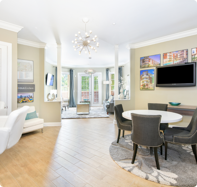 MAA Enclave | Luxury Apartments for Rent in Uptown Charlotte, NC