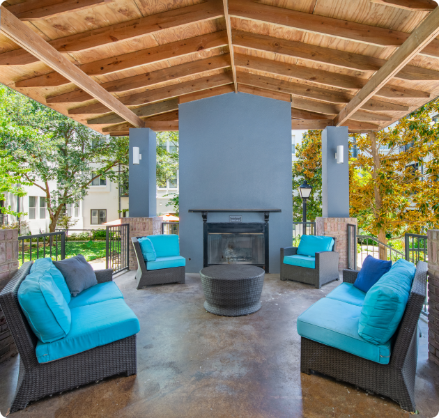 MAA Addison Circle Luxury Apartments for Rent in Addison, TX