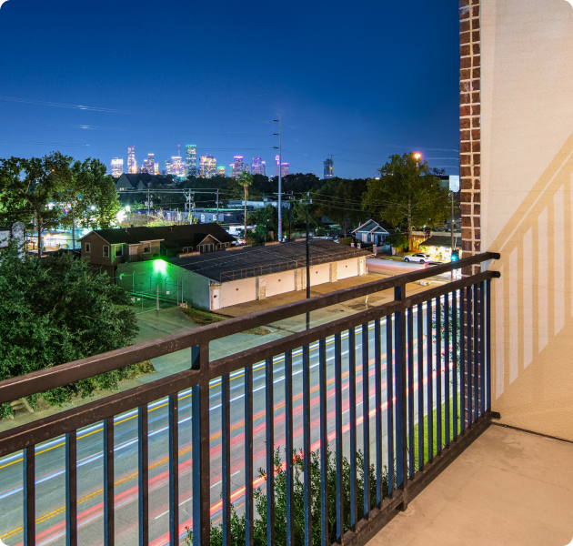 MAA Greater Heights Luxury Apartment Homes for Rent in Houston, TX | MAA