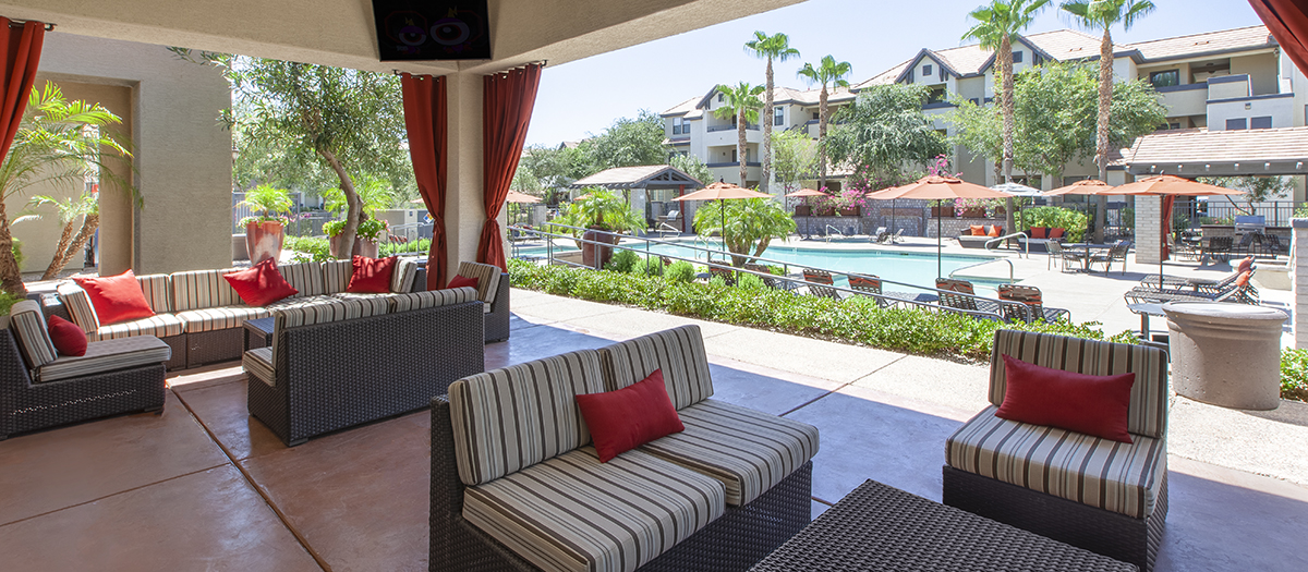 MAA Lyon's Gate Apartment Community | Luxury Apartments for Rent | MAA