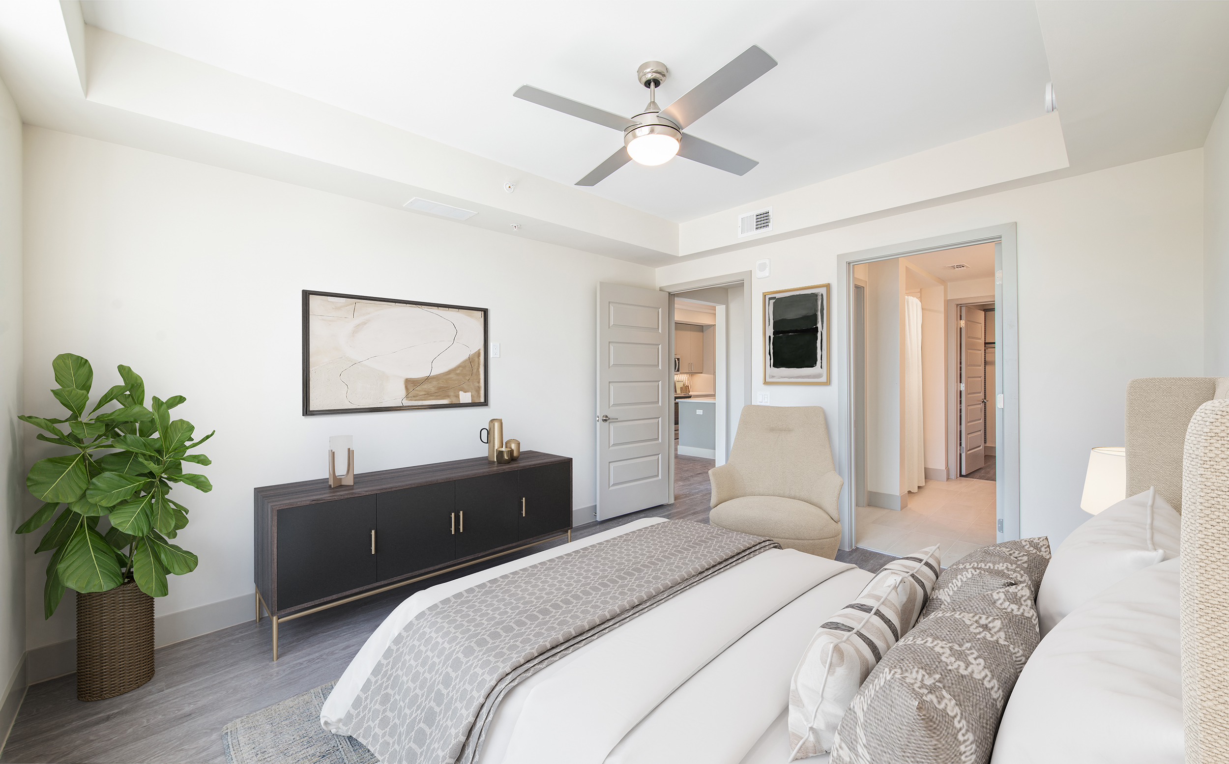 MAA Robinson - Luxury Apartments in Orlando, FL