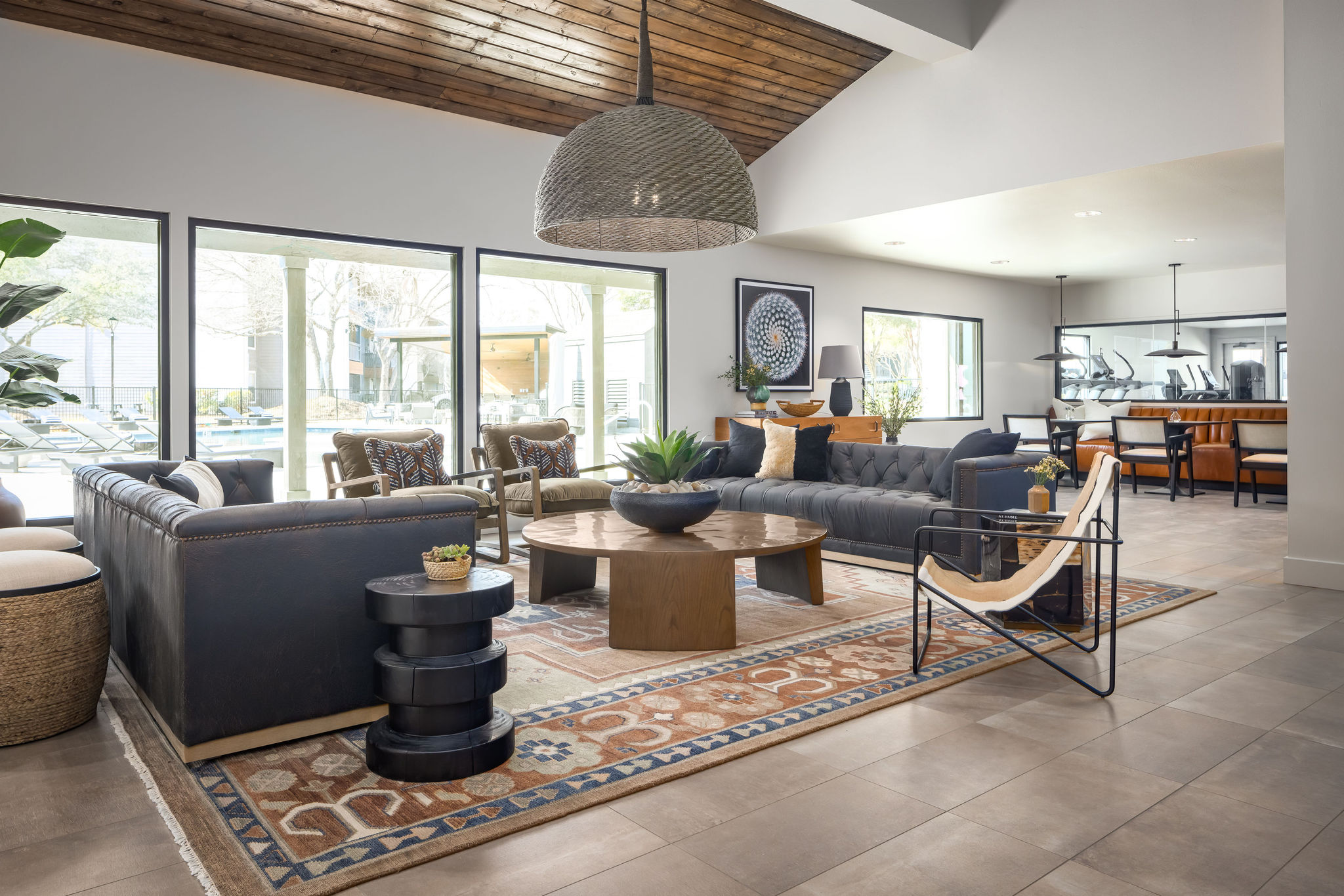 MAA East Austin Luxury Apartments for Rent in North Austin, TX