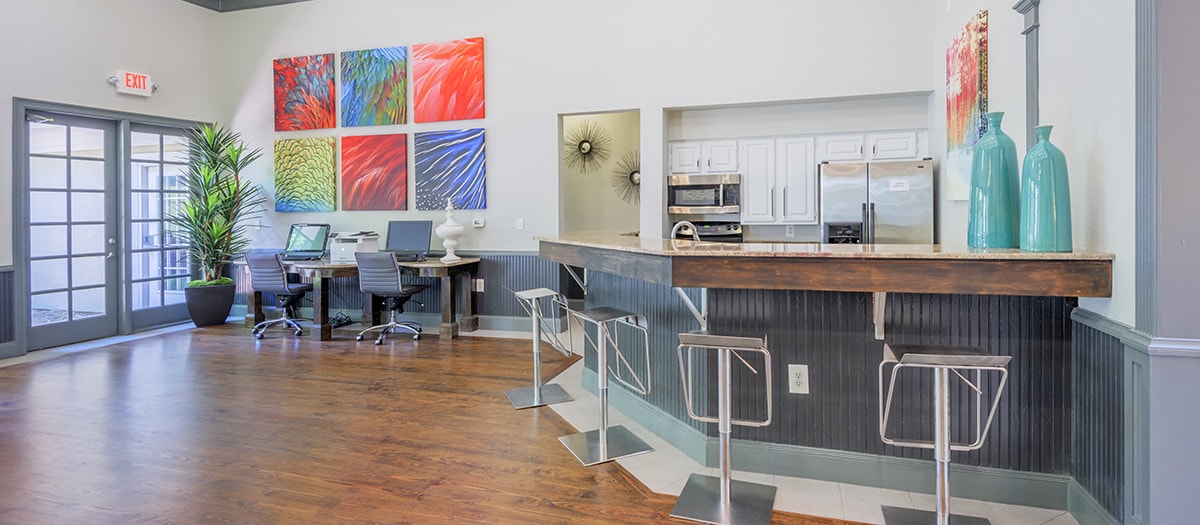 MAA Sunset Valley | Luxury Apartments Austin, TX | MAA